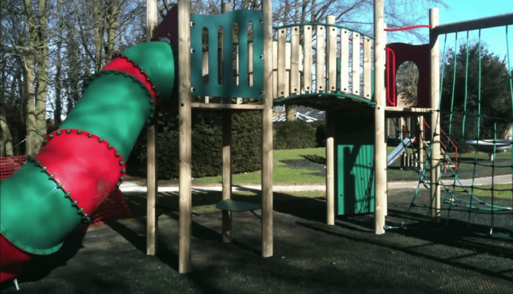 Hook Norton Playground, Hook Norton, Oxfordshire - freeparks.co.uk