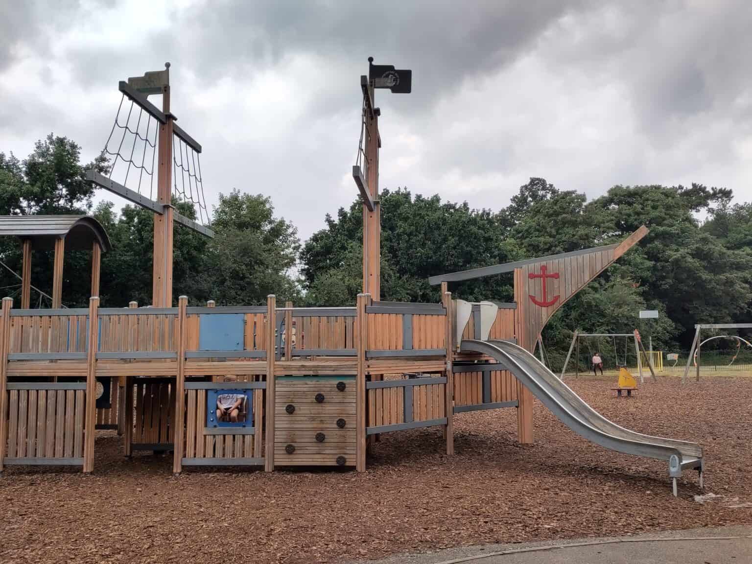 Find free local playgrounds, parks and play areas across the UK