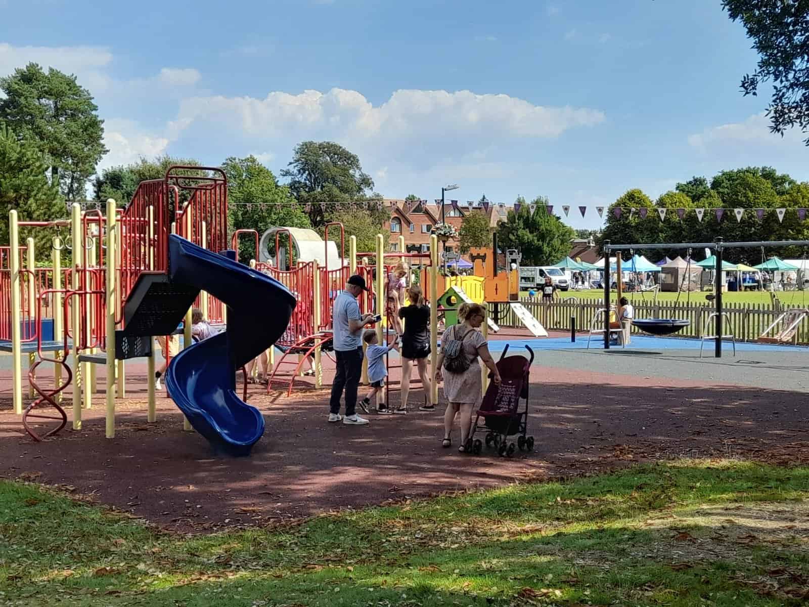 New Milton Recreation Ground Play Area, New Milton, Hampshire ...